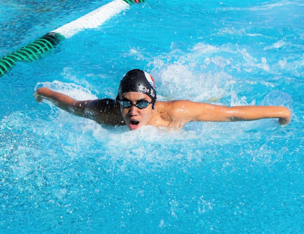Mastering the Basics of Butterfly Swimming for Beginners - Swim Time Log